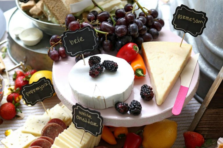 Safe Cheeses to Eat While Pregnant - Midwest Fertility Center